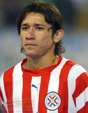 Owen y Beckham no intimidan al seleccionado paraguayo José Montiel