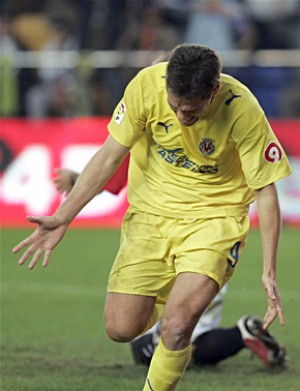 El 'Guille', baja por lesión en debut del Villarreal en UEFA