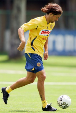 Insúa conoce bien el entorno de un Clásico