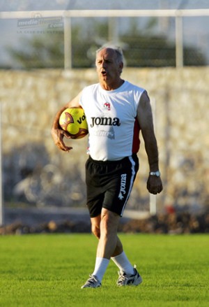 Héctor Eugui quiere que los rivales respeten a Indios