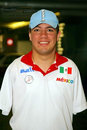 Regresa paralímpico Juan Ignacio Reyes de Canadá con marcas mundiales