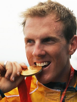 Gana australiano Ken Wallace el Oro en prueba K-1 a 500 metros