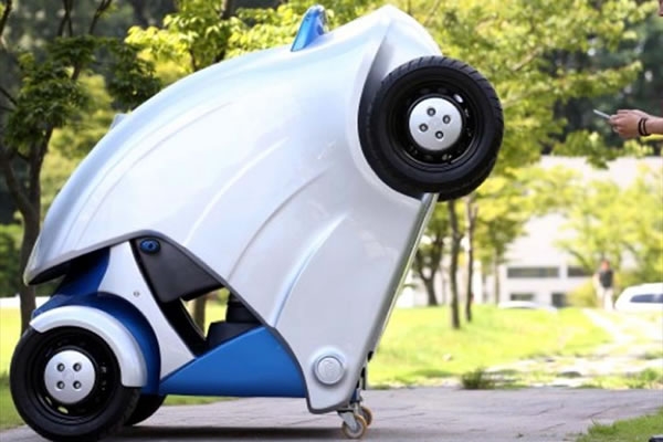 Armadillo T, el auto eléctrico plegable