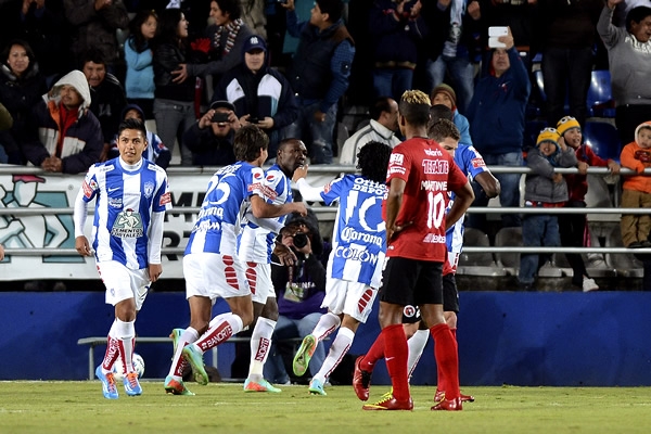 Los Tuzos ganaron en casa cinco meses después