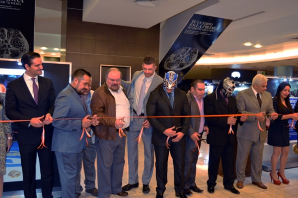 Inauguraron exposición fotográfica del CMLL