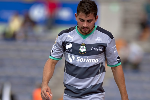 Empujan laguneros al sótano a Cruz Azul