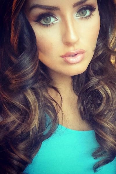 Para El Fin: Abigail Ratchford