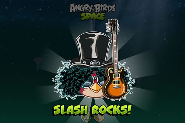 Angry Birds 'rockea' con Slash