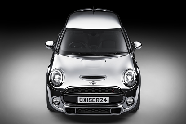 MINI Cooper Línea Cromada Exterior Deluxe| Mediotiempo