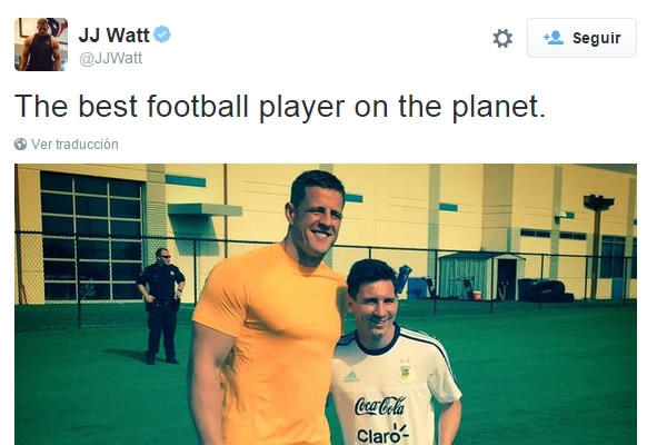 Messi recibió la visita de JJ Watt