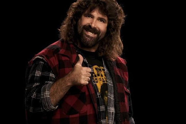 Mick Foley se presentará en Smackdown