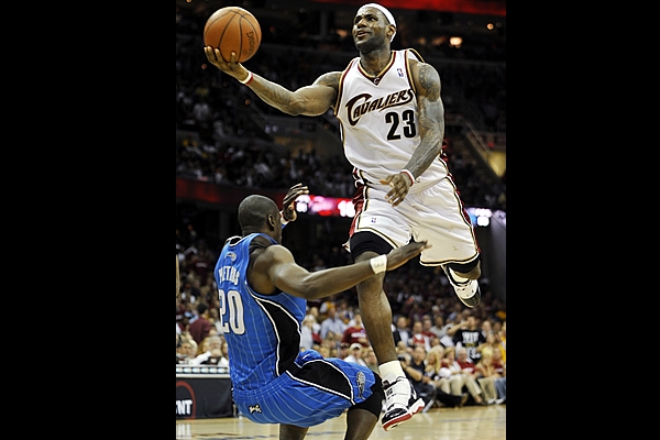 El francés Pietrus defenderá a Bryant, pero con zapatillas de Jordan