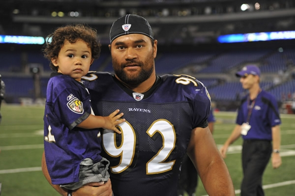 Ngata firma extensión por cinco años y 61 mdd