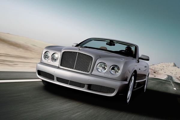 Los autos de Alberto del Río