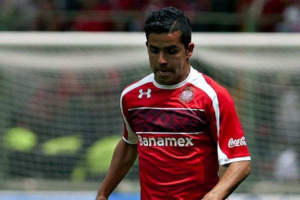 Edgar Dueñas se recupera tras operación