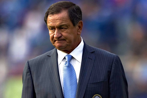 Enrique Meza defendió rendimiento de Emanuel Villa