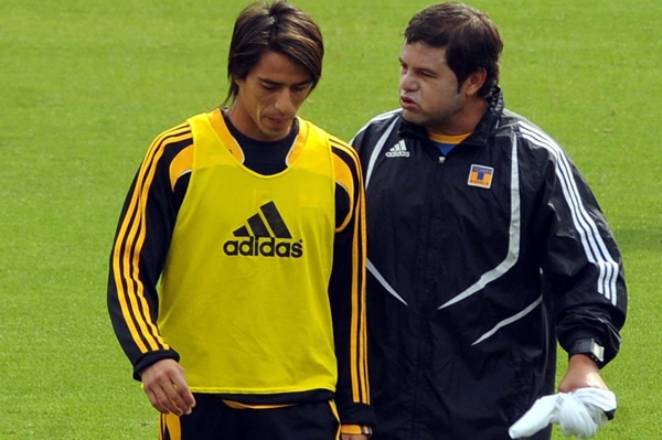 Estará Lucas Lobos fuera de dos a tres semanas