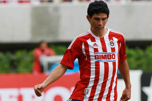 Jonny Magallón sí podrá jugar ante Rayados