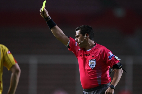 Entra en acción Armando Archundia en la Confederaciones