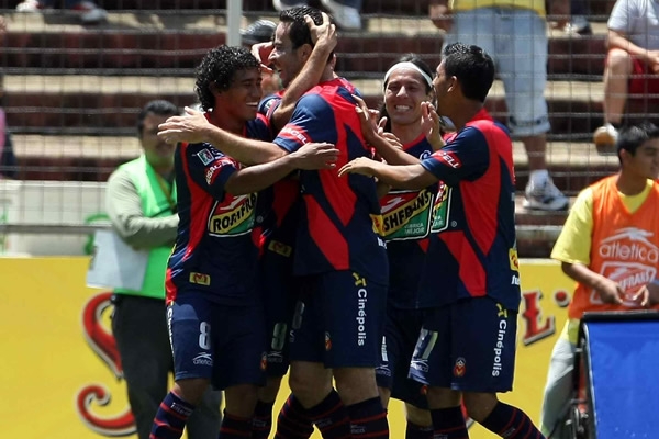 Morelia 2-1 Tigres... De dos brincos el 'Canguro' le dio el triunfo a ...