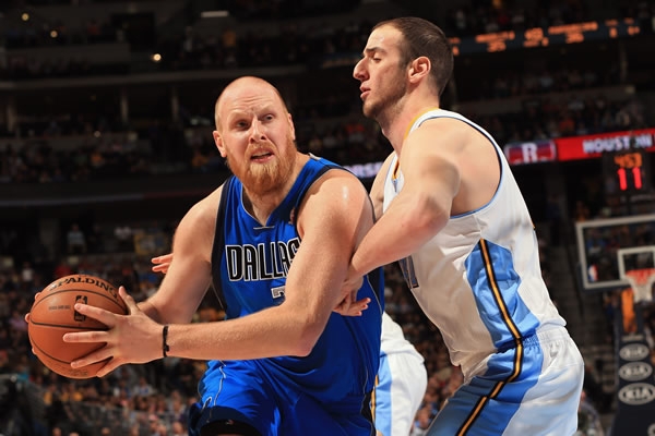 Lakers firman a Chris Kaman por un año y 3.2 mdd