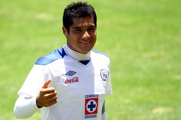 El 'Chuletita' se queda en casa, dicen en Cruz Azul