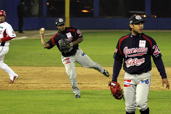 Dionys César es el nuevo líder de bateadores en LMB