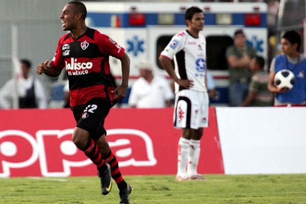 El equipo ha mostrado buenas cosas: Edgar Pacheco