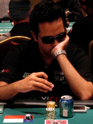 Hay que cambiar la idea errónea que tiene la sociedad, del poker: Ángel ...