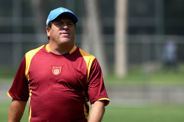 El 'Piojo' Herrera molesto con Taufic Guarch