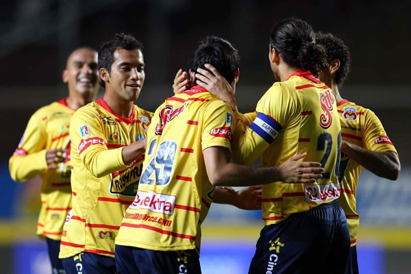 Morelia 3-0 Atlas... ¡Borgetti alcanzó a Cardozo!