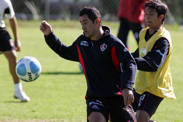 Zepeda disfruta su momento y el paso de Atlas