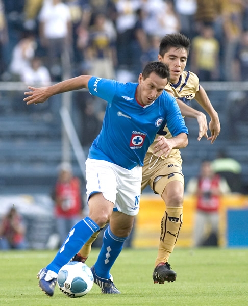 Cruz Azul 0-0 Pumas... Tristes roscas