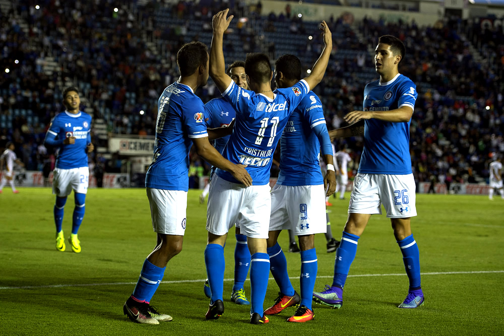 Su buena 'Corazonada'; la Máquina abrió con triunfo en Copa MX