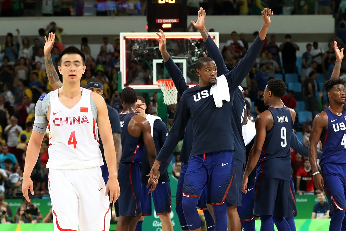 Team USA aplastó a China en debut Olímpico