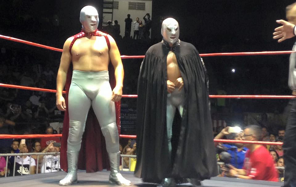 Debutó el Santo Jr., tercera generación de plata