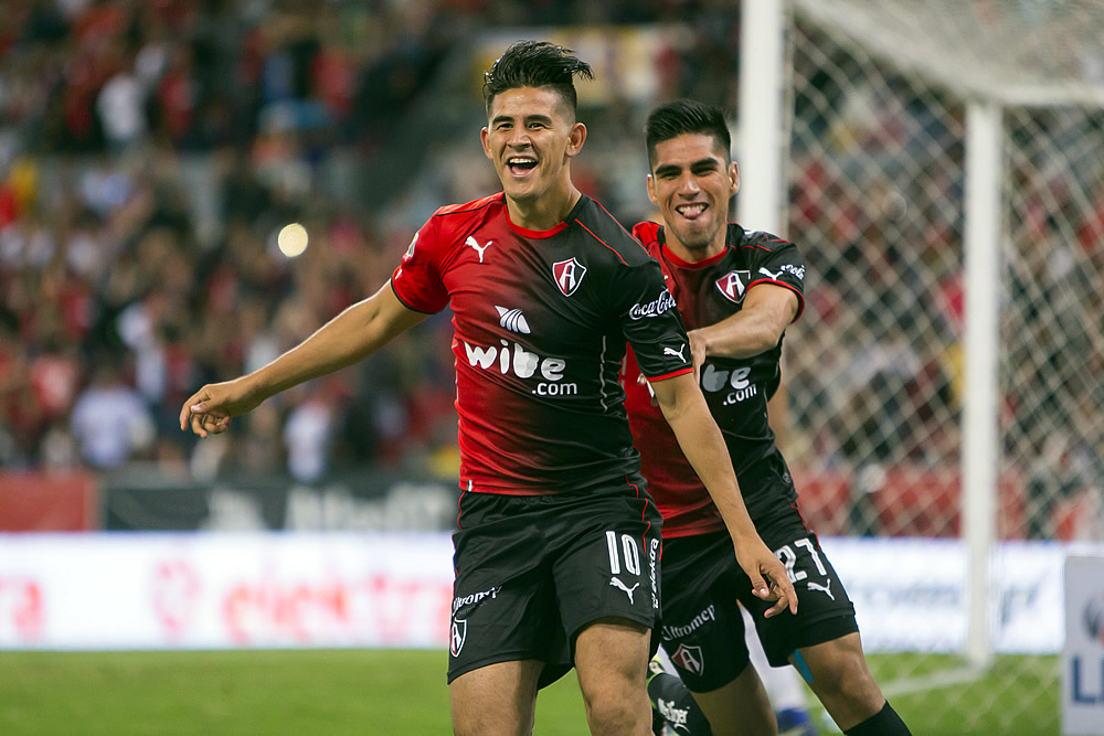 Barraza respondió con gol a su titularidad