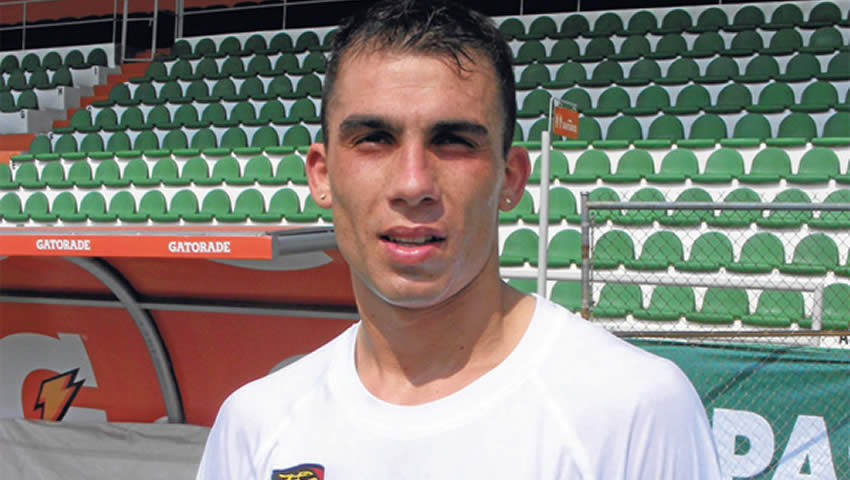 FIFA ordena a Jaguares pagarle a Vélez o le restarán puntos