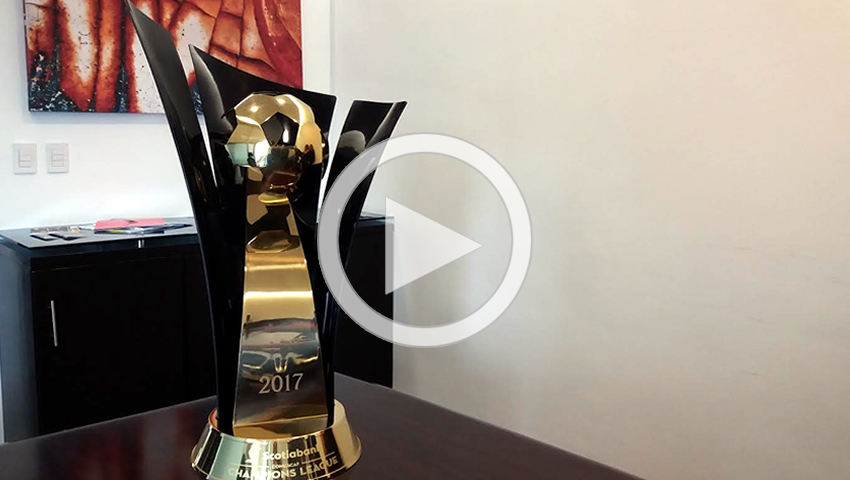 El trofeo de la Liga de Campeones de Concacaf visitó Mediotiempo
