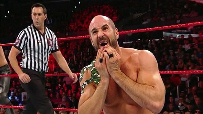 Cesaro se quedó sin campeonato… Y sin dientes