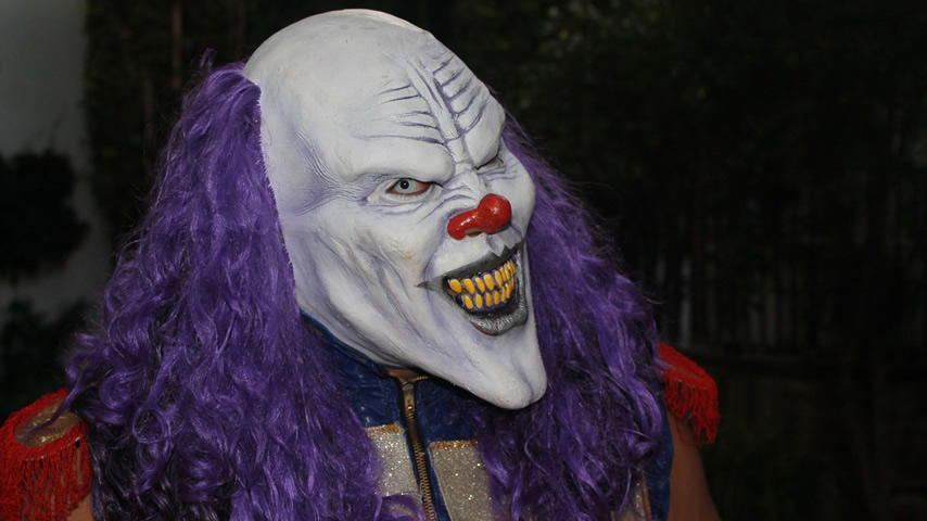 Voy por todo contra La Parka: Dave The Clown