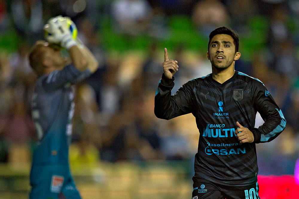 El empate de León y Gallos en imágenes