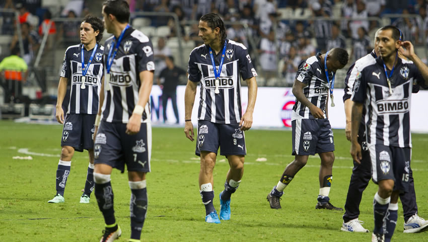 En su último inicio perfecto, Rayados perdió el título en casa