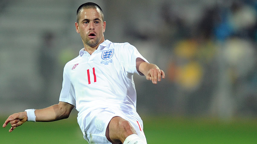 Tras 719 partidos en 20 años, Joe Cole anunció su retiro