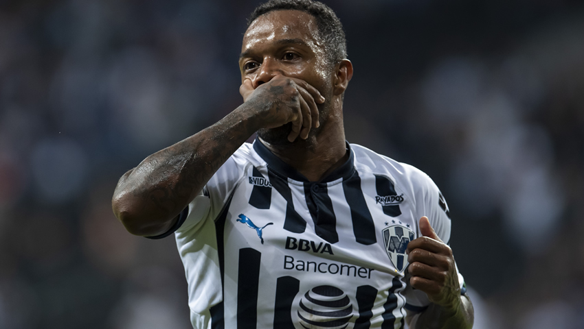 Dorlan Pabón, cerca de ser el tercer máximo artillero de Rayados