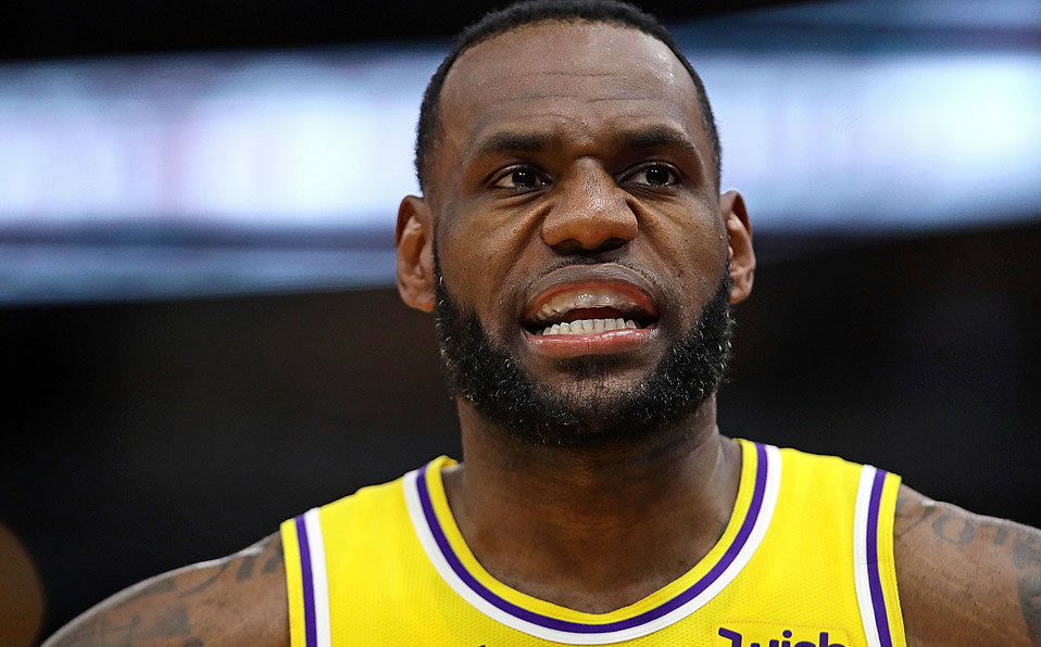 NBA: Lakers 101-115 Bucks; se muere sueño de Playoffs de LeBron James