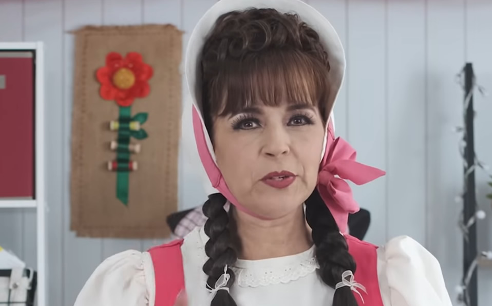Cositas: Alma Gómez reaparece como youtuber (VIDEO)