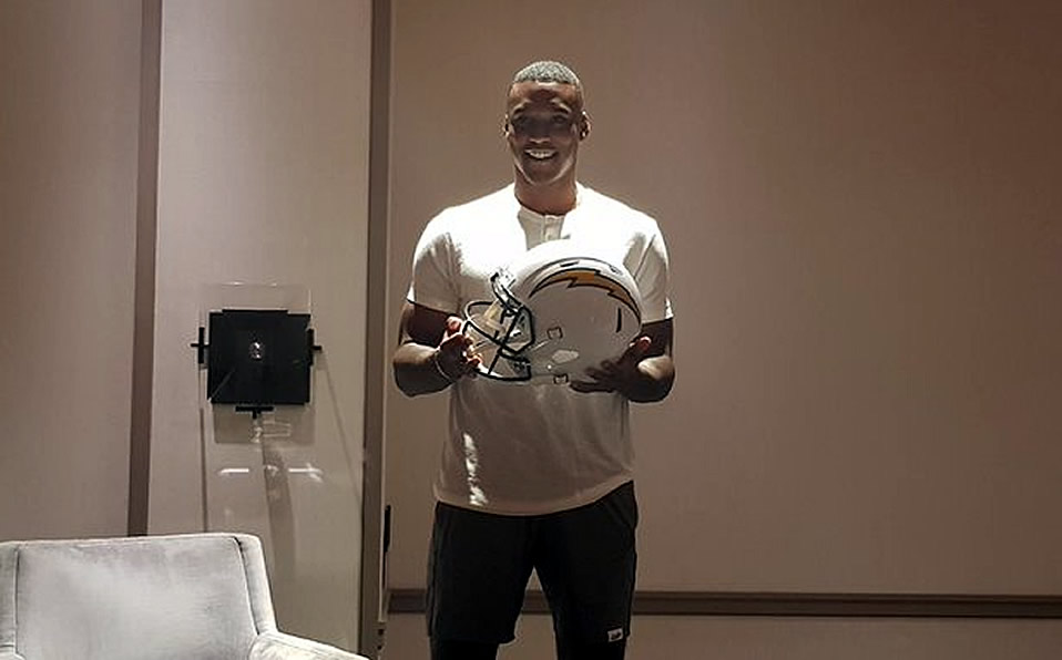 NFL: Michael Davis, mexicano Chargers que quiso jugar en Selección fut