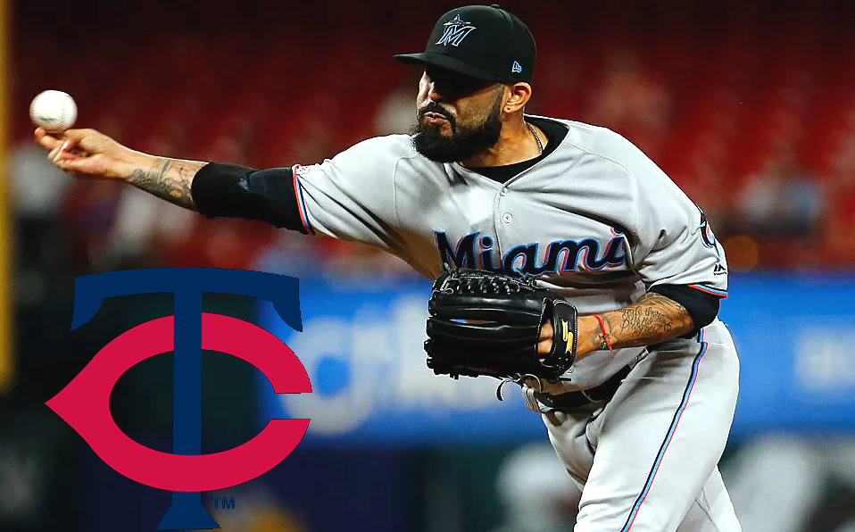 MLB: Mexicano Sergio Romo es nuevo pitcher de Minnesota Twins
