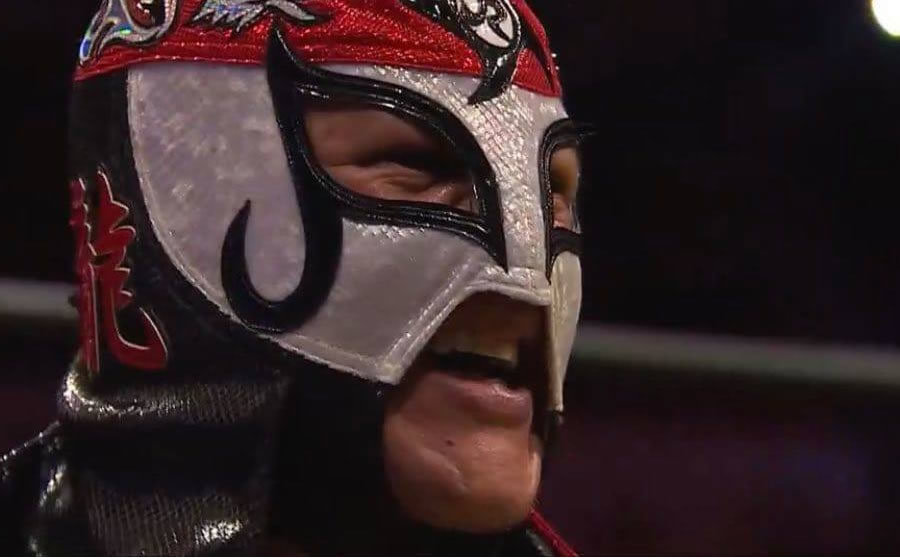 Octagón Jr. no se se fija en las críticas y se enfoca en su carrera